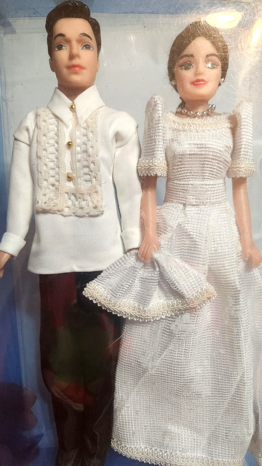 FH13 - Filipino and Filipina Dolls, Barong Tagalog and Filipiniana